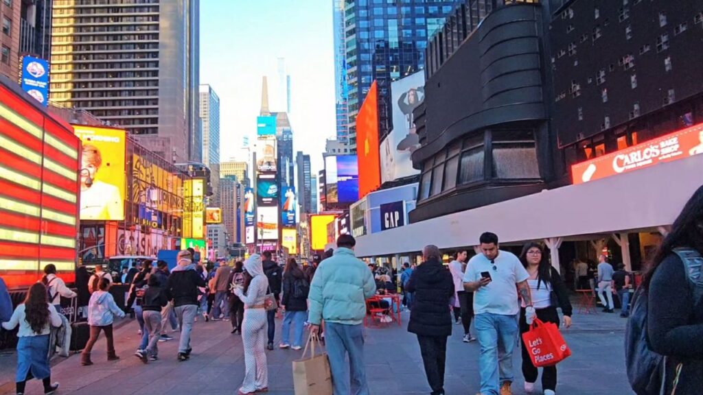 Times Square NYC Guide – What to See, Do, Eat & Tips for Visiting (2026 ...
